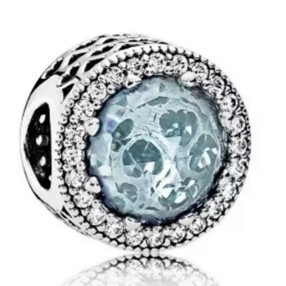 Pandora Glacier Blue, Radiant Hearts, Charm - Gem